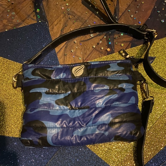 THINK ROYLN | Bags | Think Rolyn Blue Blk Army Camouflage Crossbody Bag ...